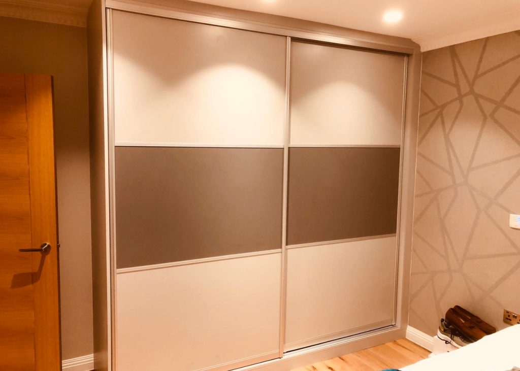 How to Measure a Wardrobe: A Step-by-Step Guide for Perfect Fit ...